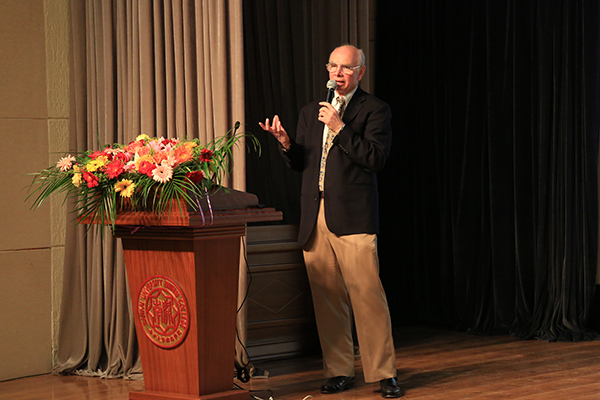 MIT David Otten教授到访天津高校深度交流 - 启诚要闻 - 天津启诚伟业科技有限公司-启诚智能鼠、教学仪器、启诚科技